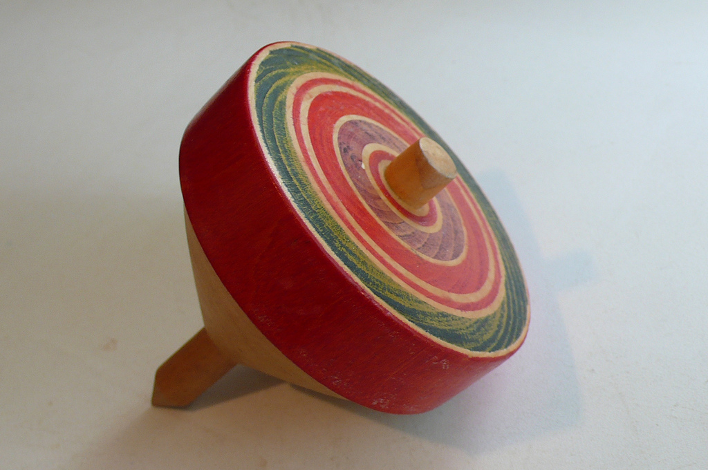 Koma is a traditional Japanese toy. How do we play? | J T| Japanese ...